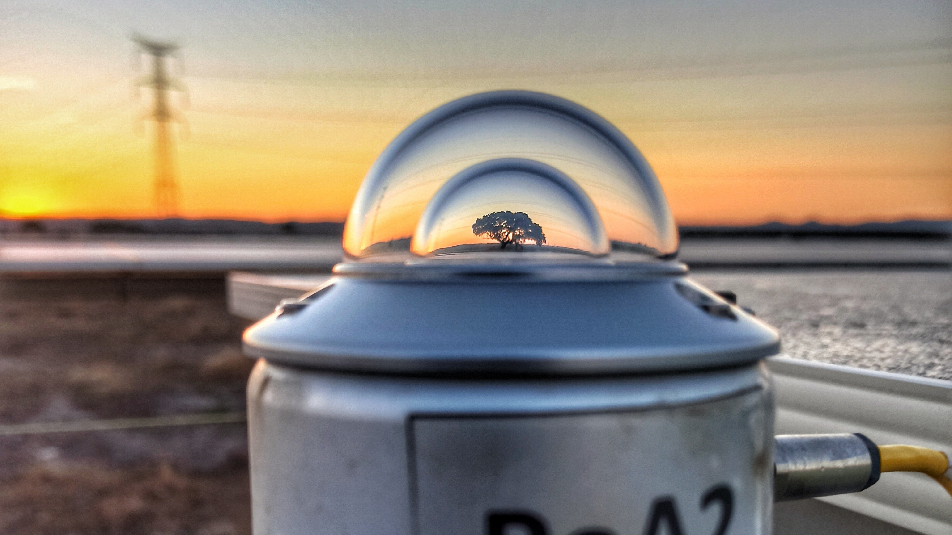 - Construccion y Mantenimiento de Plantas Fotovoltaicas